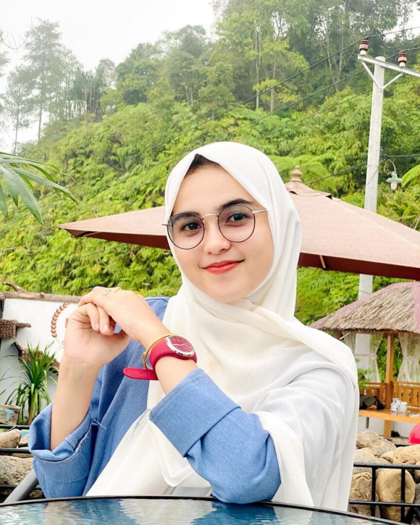 Pijat Panggilan Surabaya Selatan 24 Jam I Terbaik I Wanita Mantap